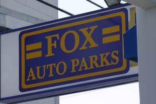 Fox Auto Parks Valet LAX